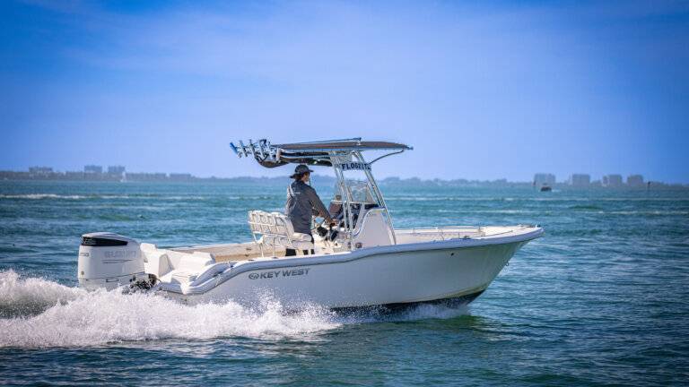 Suntex Boat Club in Sarasota | Florida Boat Club